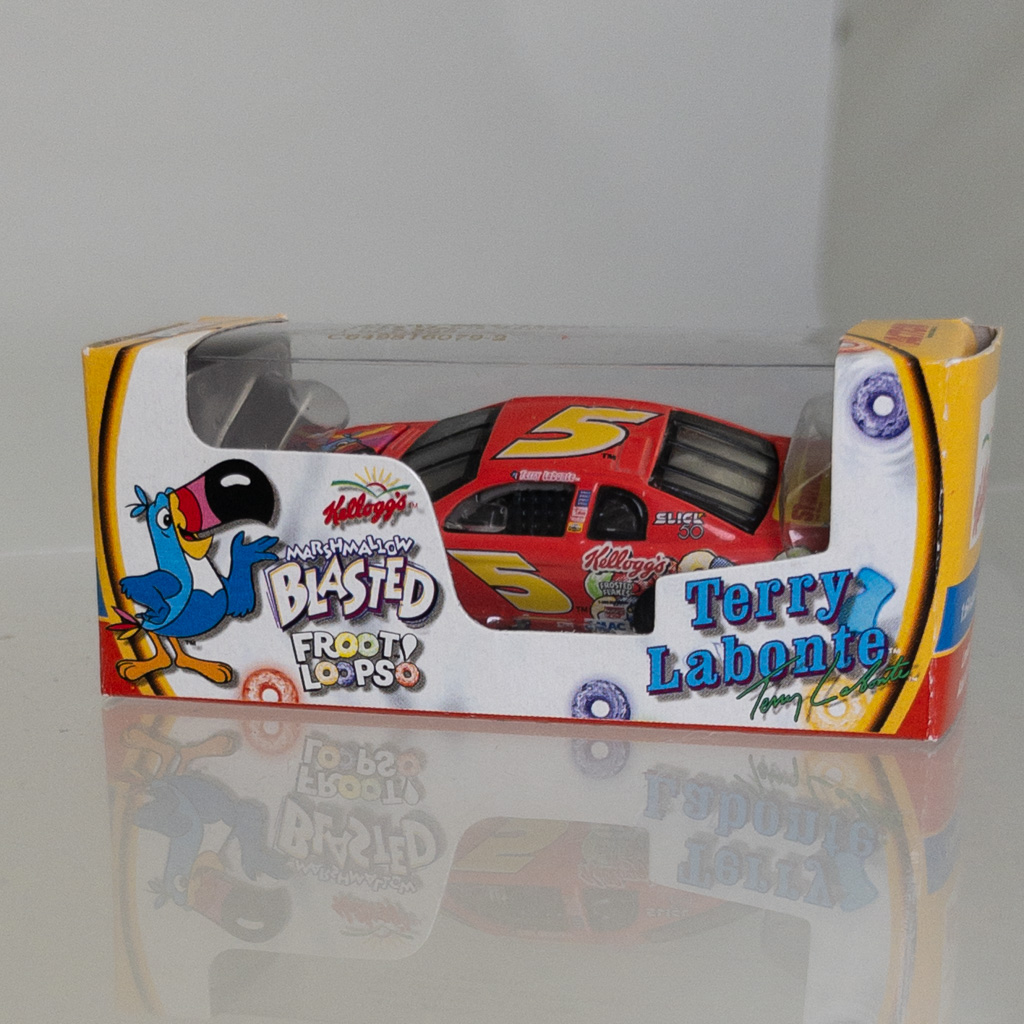 Action - 1/64 Scale - Terry Labonte 1998 Monte Carlo Marshmallow ...